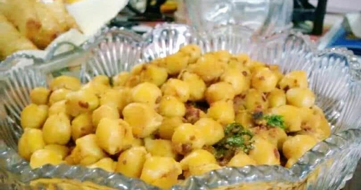 Bhuni Hoi Choly Ki Chaat Recipe by Ñôôri Màlîk - Cookpad
