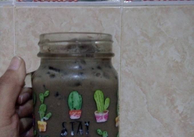 Resep Es kopi milo oleh eynad - Cookpad