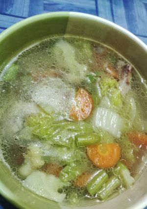 Resep Sup Sayur Sehat oleh Maya puspitasari - Cookpad