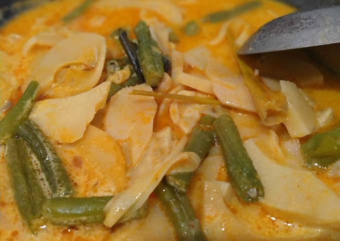 Resep Gulai rebung oleh Mama Zohra - Cookpad