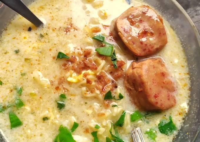 Resep Indomie ramen oleh Saluna Mahira - Cookpad