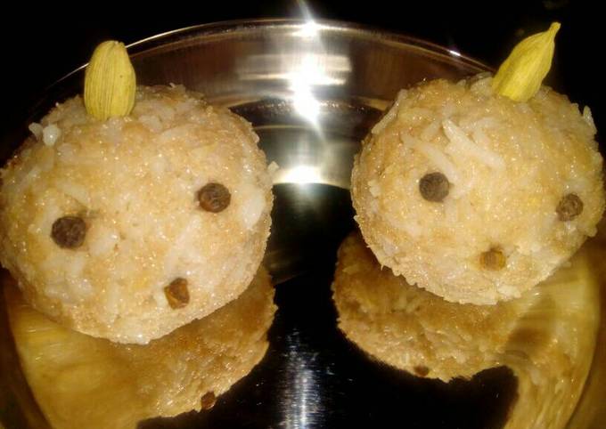 Rice chocolate ladoo Recipe by radhika panchal - Cookpad