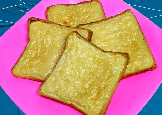 Resep Cheesy Milk Toast 🧀🥛🍞 oleh Donna 🫶 - Cookpad