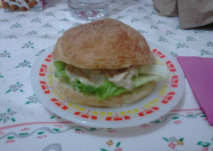 Semita rellena de atún y pera Rhode Island Receta de El Duende de ...