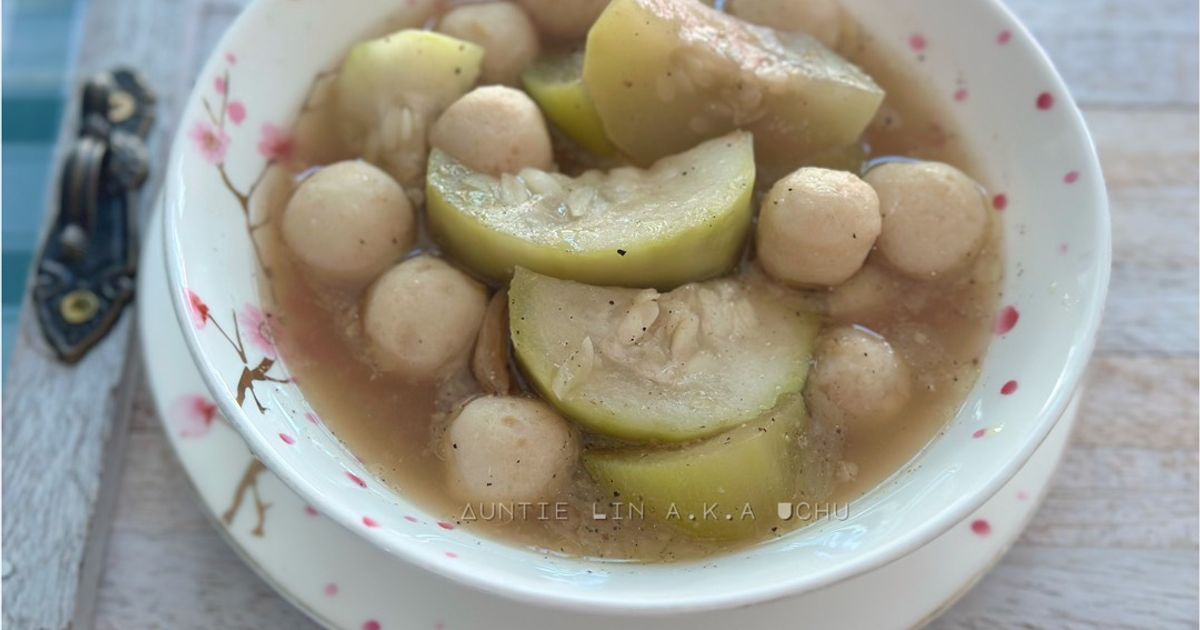 Resipi Sup Tumis Lada Hitam Labu Air & Bebola Ikan oleh Sesimple ...
