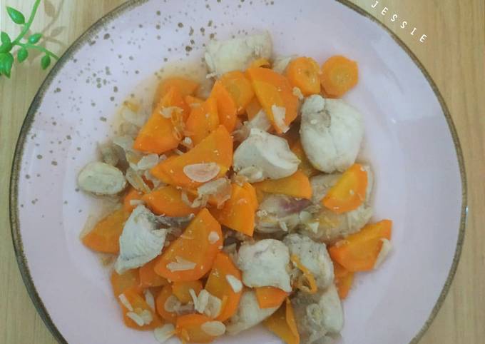 Resep Tumis Wortel Ayam oleh Dapur Jessie - Cookpad