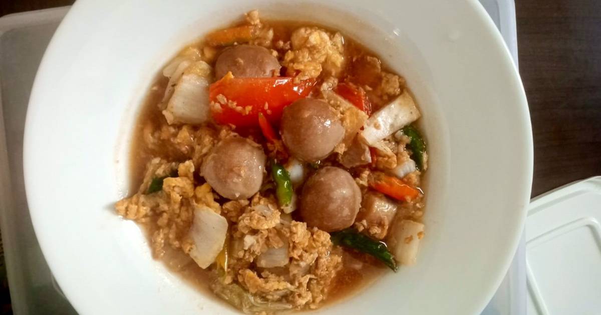 Resep Oseng-oseng sawi putih bakso telur simple oleh zennpaw - Cookpad
