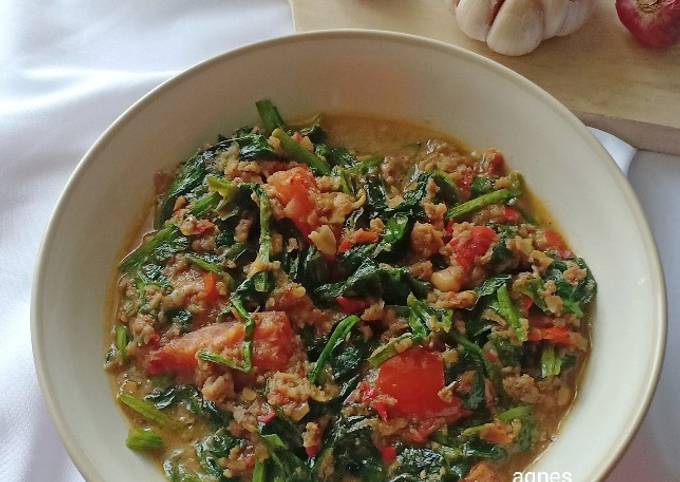 Resep Tumis Genjer Oncom oleh Agnes エミリア 💕 - Cookpad