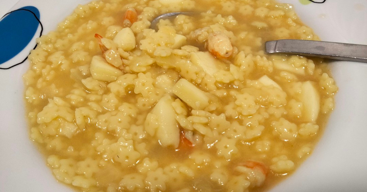 Sopa de estrellitas casera: reconfortante y deliciosa