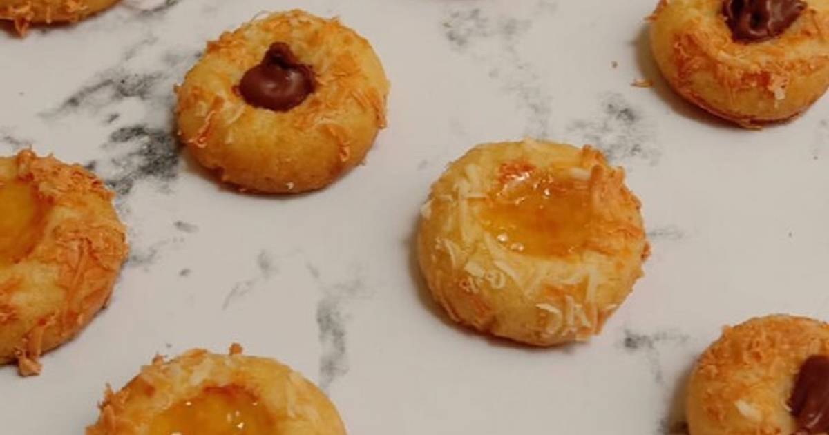 Resep Thumbprint Cookies oleh Umi Musa - Cookpad