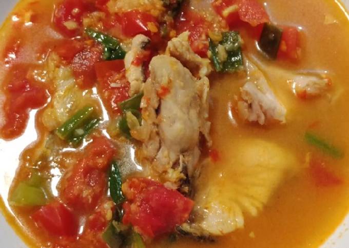 Resep Ikan kuah asam pedas oleh nkitchen - Cookpad