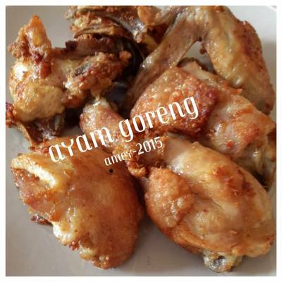 Resep Ayam goreng simple dan enak oleh amei - Cookpad