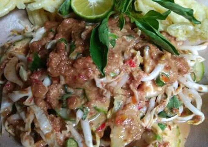 Resep Karedok Khas Sunda oleh Nugrahayu Dewanti - Cookpad