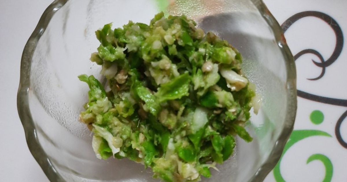 Green Chilli Thecha Recipe by Mitu's Magic - Cookpad