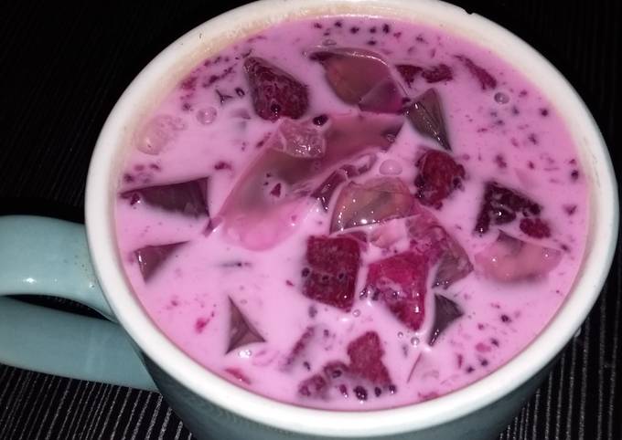 Resep Menu Takjil simple Sirup Agar Buah Naga oleh iChoerunnisa - Cookpad