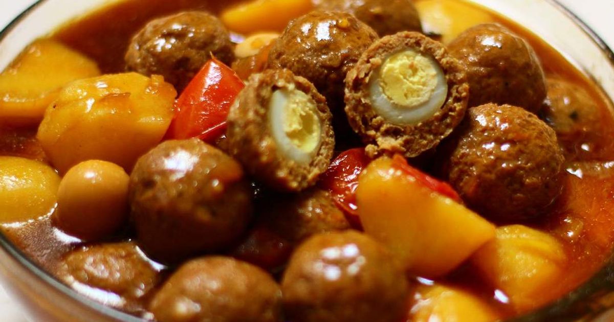 Resep semur bola-bola daging kuah rumahan enak dan mudah - Cookpad