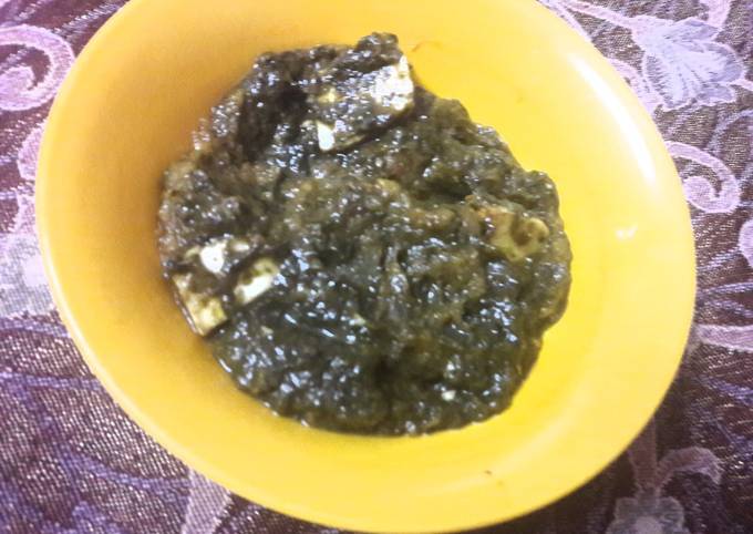Palak and Shalgam ka saag Recipe by Geeta Khurana - Cookpad