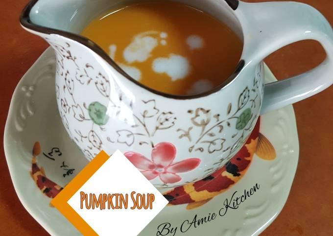 Resep Pumpkin soup / sup labu kuning oleh Amie Sya - Cookpad