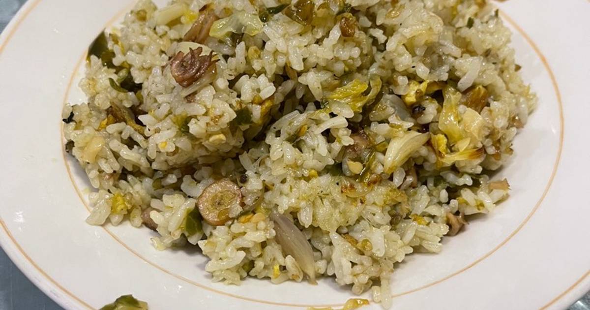 Resep Nasi goreng cumi asin cabe ijo oleh shy_kitchen - Cookpad