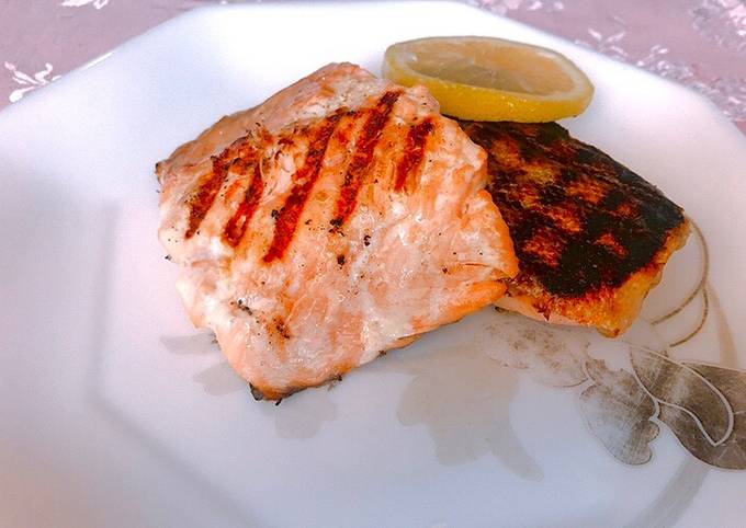 Ricetta Salmone fresco al limone 🍋🐟 di aya 🥘 - Cookpad