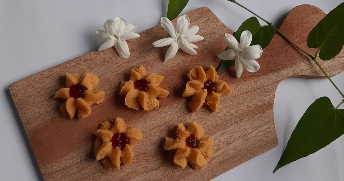 Resep Kue Kering Bunga (No Gula) oleh HerlinaCs Lim - Cookpad