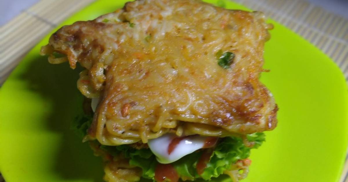 Resep Burger Mie Bintang oleh Nuri Koestanti - Cookpad