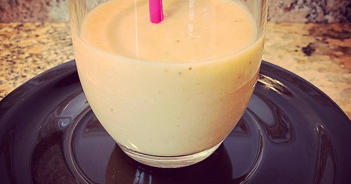 Delicioso y refrescante batido de mango, fresa y almendras. Ideal para ...