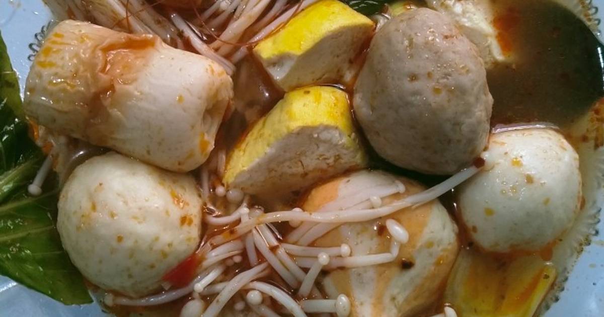 Resep Steamboat suki tomyam oleh karnia oktavia - Cookpad