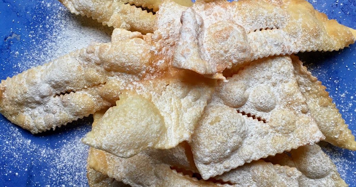 Chiacchiere An Easy Italian Tradition Recipe by In cucina con Sofia ...