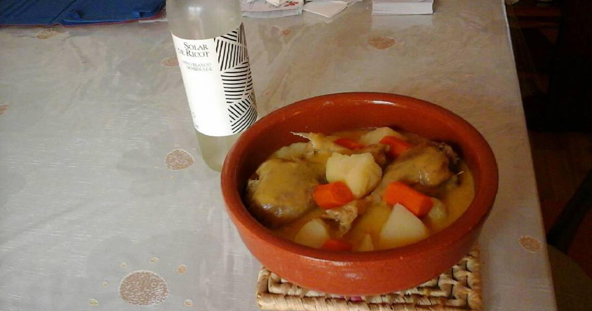 Pavo guisado en su salsa con patatas y zanahorias Receta de ...
