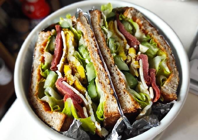 Resep Sandwich A la Café oleh Rai - Cookpad