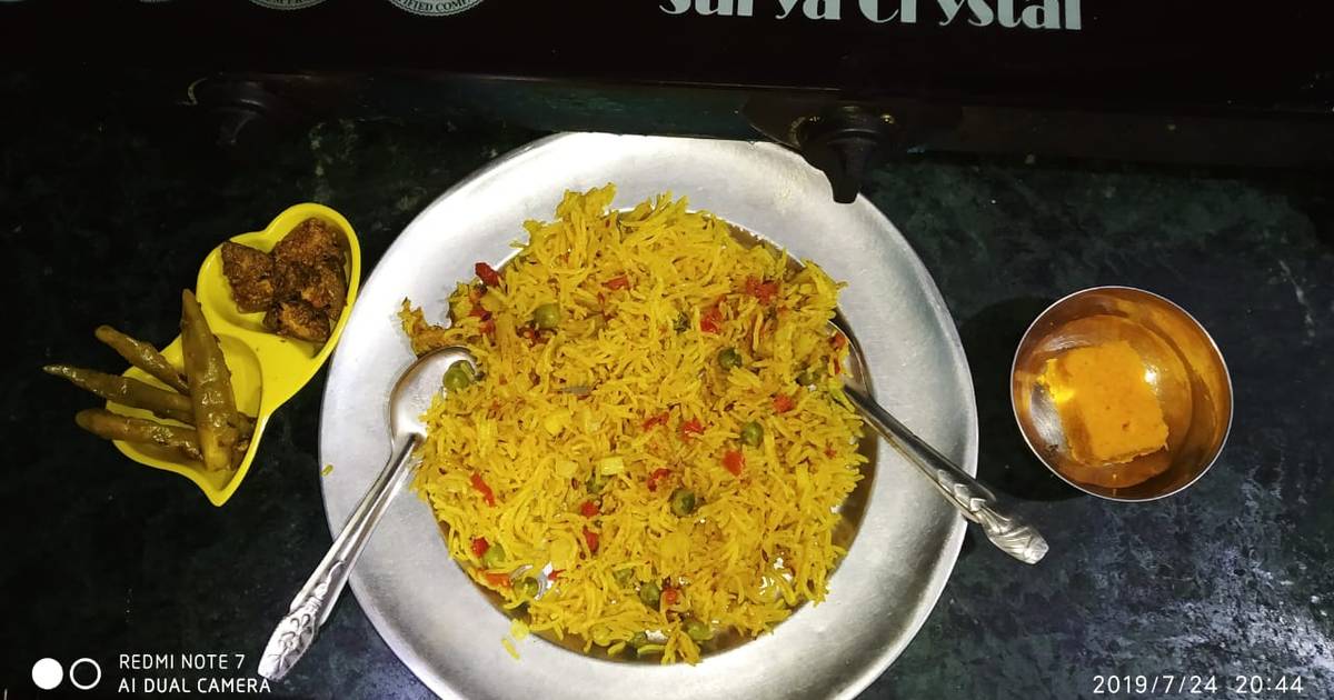 Matar pulab Recipe by Shivani Pradeep Varshney - Cookpad