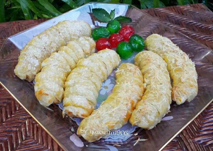 Resep Pisang Bolen Lilit Keju Atau Manis Oleh Giacinta Permana Cookpad