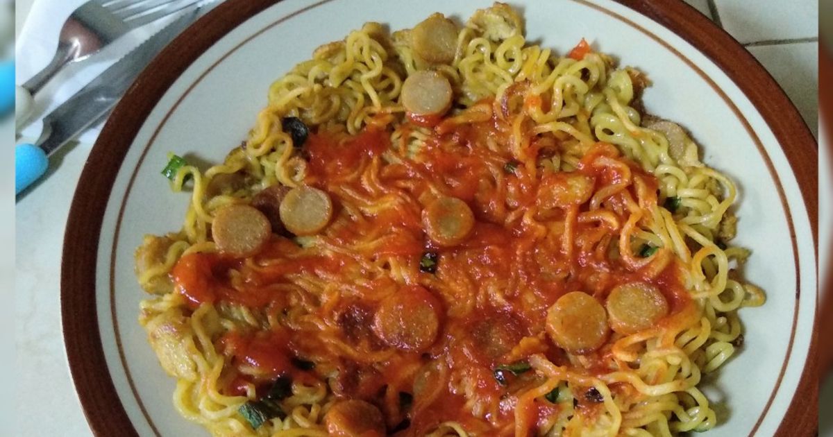 Resep Pizza Mie Goreng oleh Putri Habsari - Cookpad