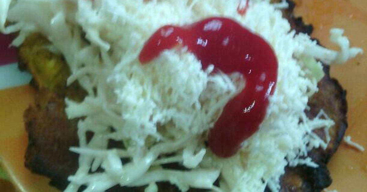 Tostón Con Ensalada Y Queso Receta de Adriana Matamoros- Cookpad