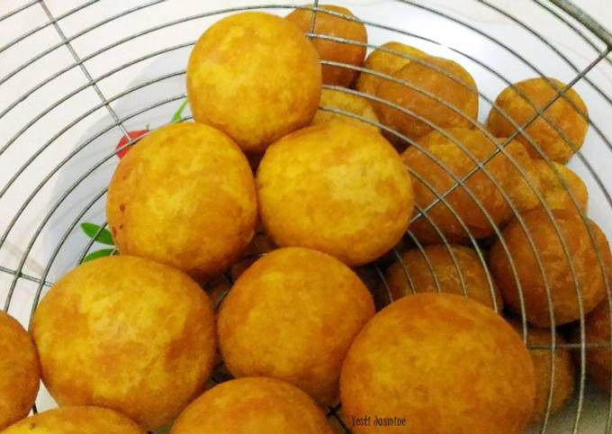 Resep Bola-bola ubi oleh Desembri Yesti - Cookpad