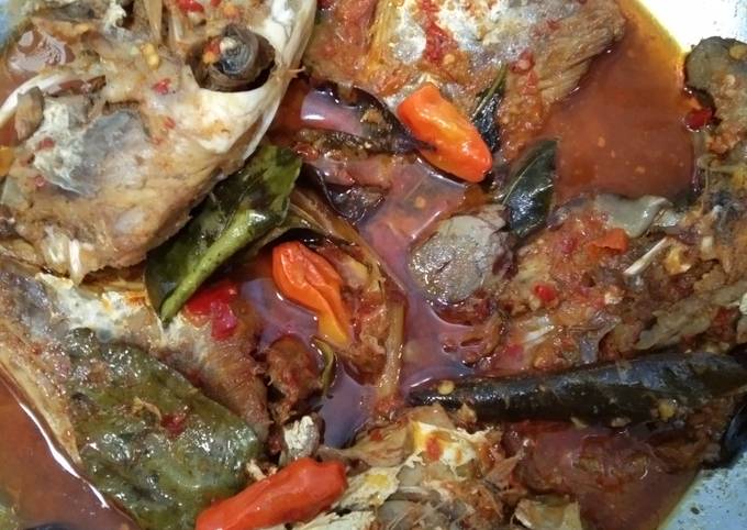 Resep Brekecek ikan jerukan/ ikan ayam ayam/ ikan etong masak bumbu ...