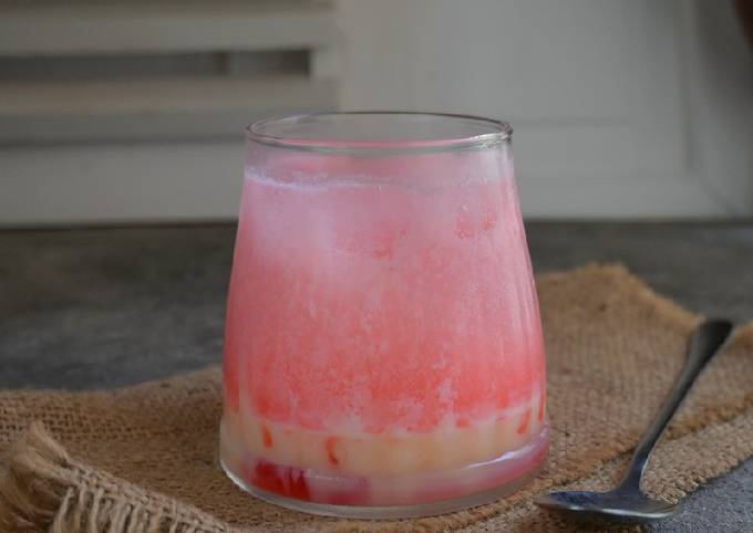 Resep Es Soda Gembira Nata oleh Thea Priestiashanti - Cookpad