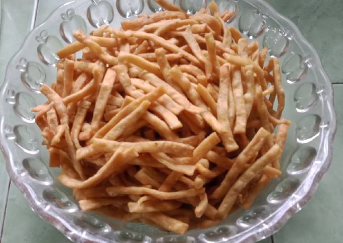 Resep Stik Bawang oleh Emaa Bahar - Cookpad