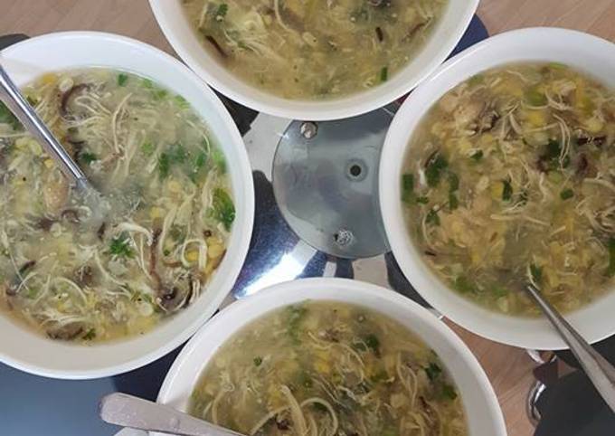 Cách Làm Món Súp gà của Trang Nhím - Cookpad