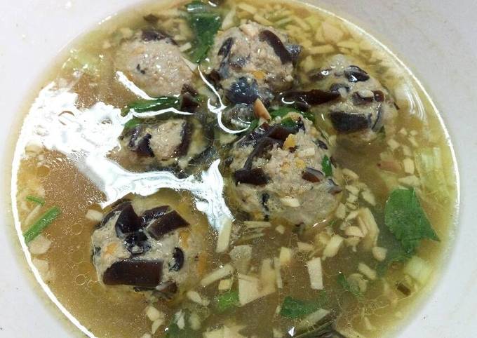 Resep Bakso Jamur Kuping a.k.a Bakso Lohwa oleh Rapunzel - Cookpad