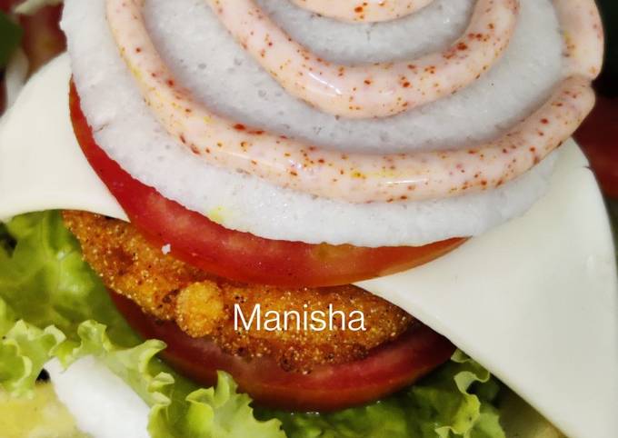 Idli Burger Recipe by Manisha Malvi Angaitkar - Cookpad