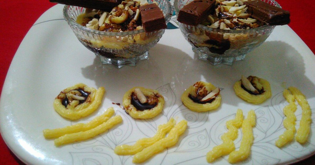 Custard Biscuit Pudding Recipe by Kiran Amit Singh Rana - Cookpad