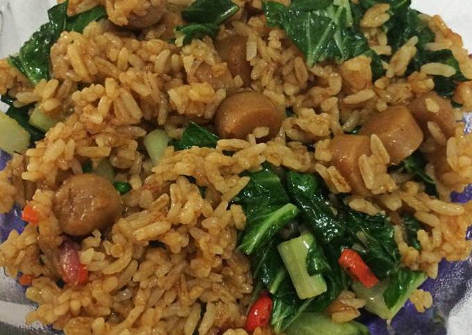 Resep Nasi goreng minimalis oleh winda adipuri ramadaningrum - Cookpad