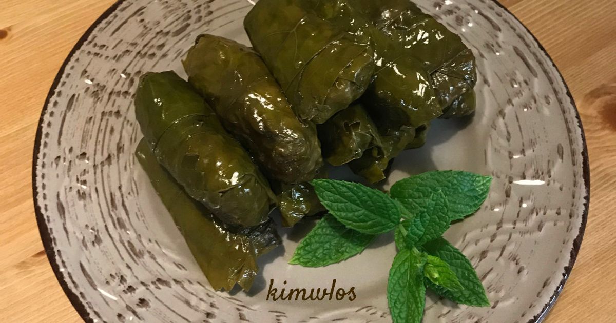 Mimika's Stuffed Grape Leaves (Dolmadakia) Recipe By Kimwlos