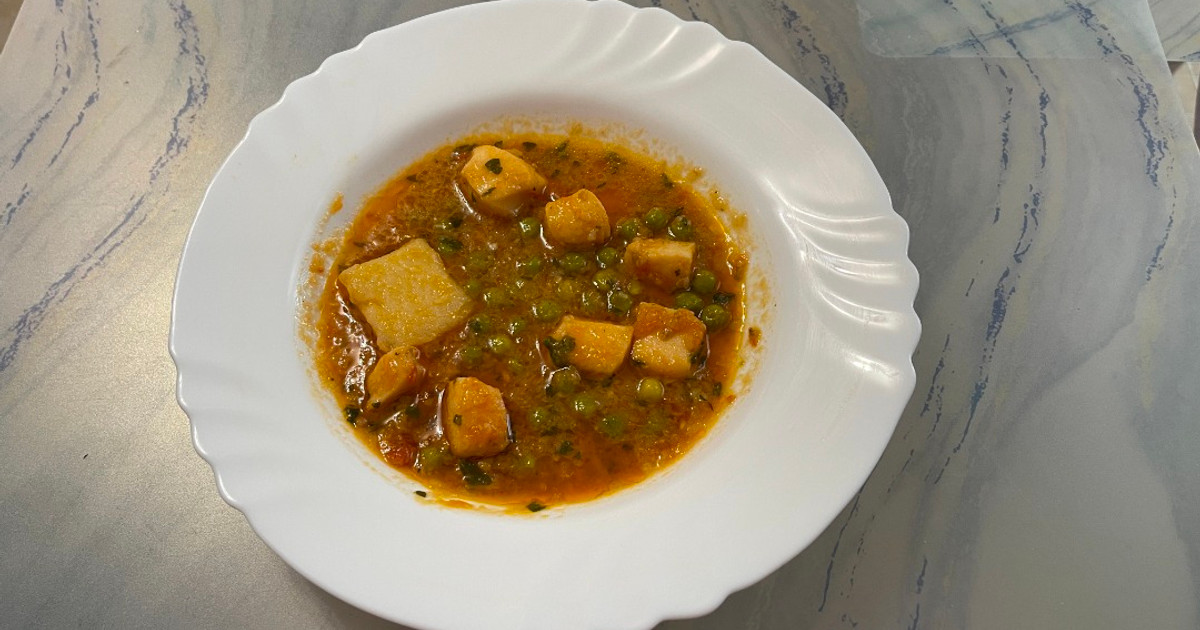 Potón Guisado Con Patatas: Receta Fácil Receta de Faika- Cookpad