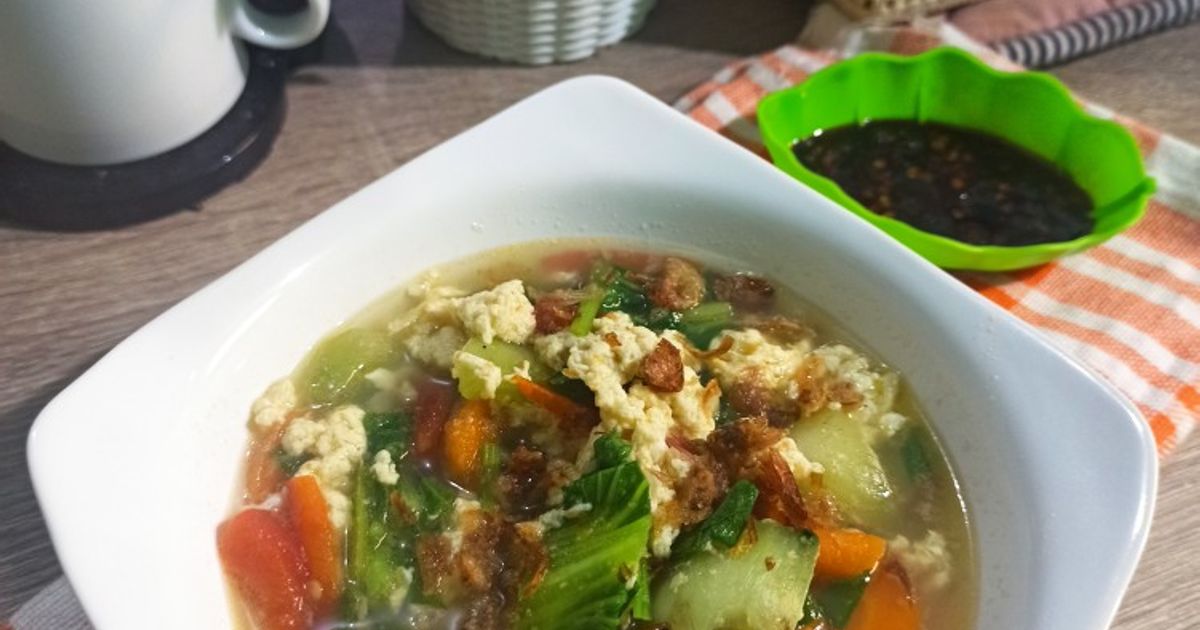 Resep Sup Sehat 🥬🥦🥕🥚 oleh Dwifia - Cookpad