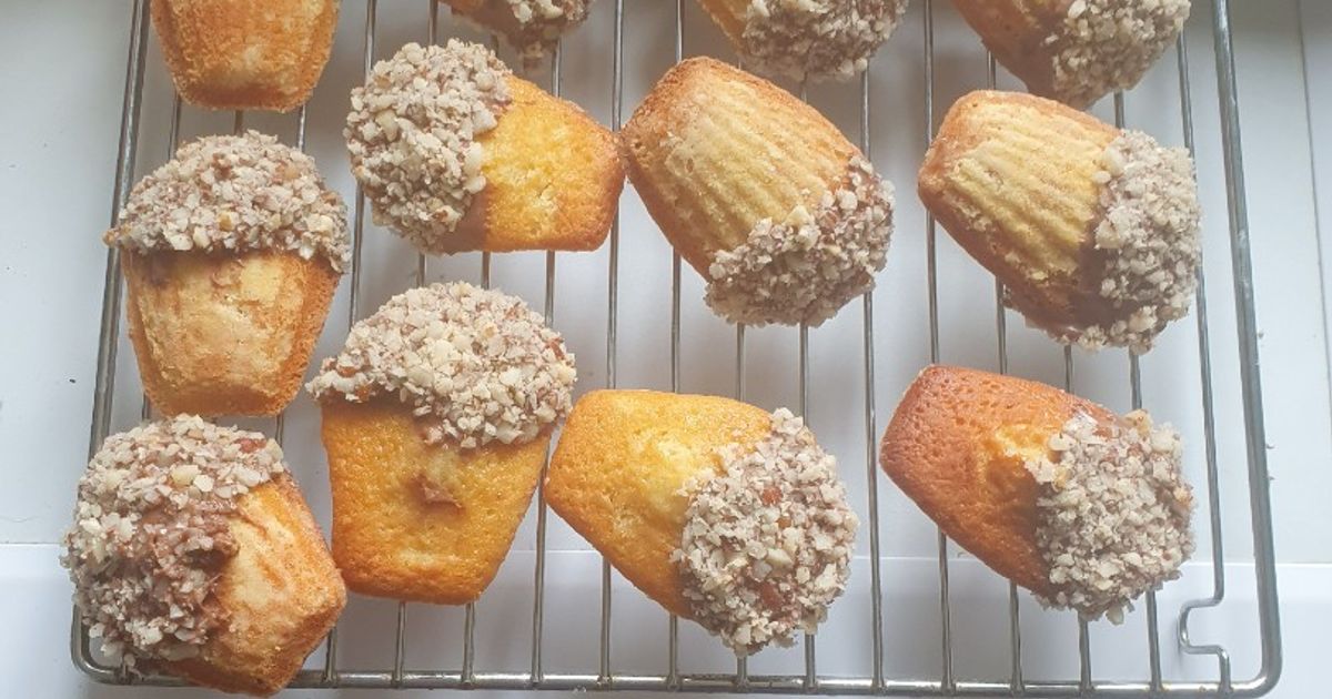Nutty Chocolate Coated Madeleines Recipe by Gary Waite - Cookpad