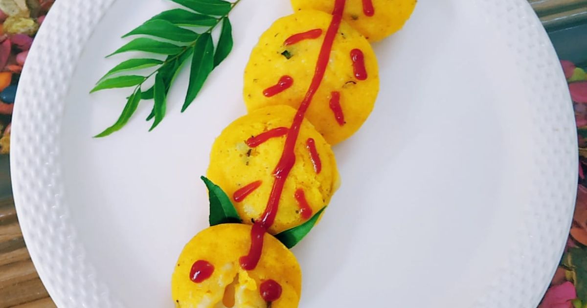 Cheese Filled Idli Recipe by Dr. Sharda Sharma - Cookpad