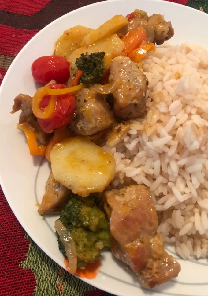 Cerdo con mini verduras y papa al sartén Receta de Dina Luz- Cookpad